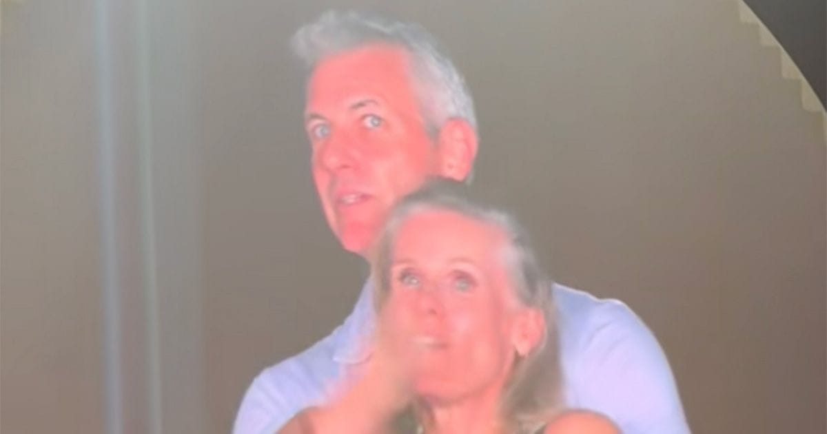 Astronomer CEO Resigns After Viral Coldplay Concert Kiss Cam Controversy